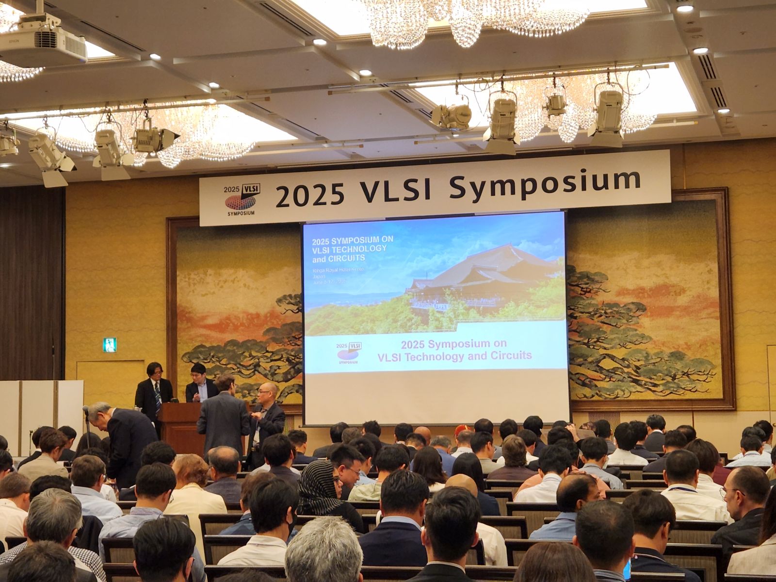 Semiconductor Device and System Laboratory